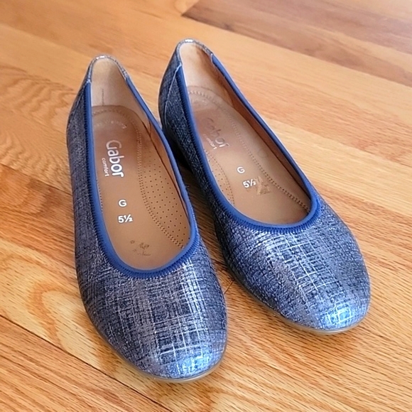 Gabor | Shoes | Gabor Casual Comfort Easy Walking Flat Metallic Blue ...
